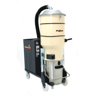 IP Cleaning's heavy-duty industrial vacuum cleaner - Clean India Journal